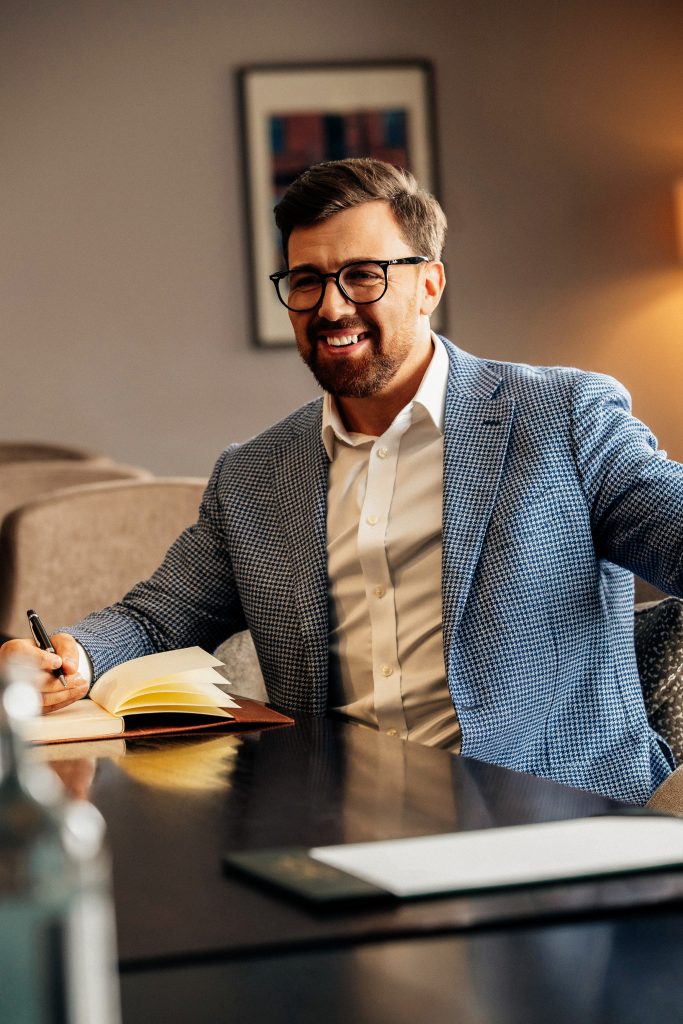 Welcome to Michael Cloonan - Official Website | Michael Cloonan